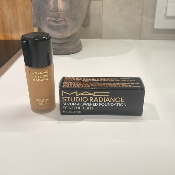 Makeup | Mac Studio Radiance Serumpowered Foundation Color C45 Nib ...